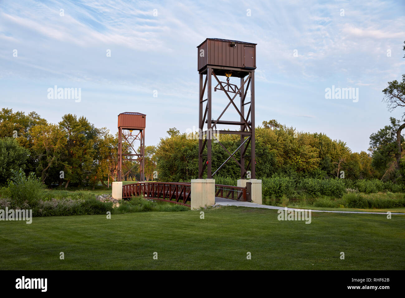 Lift bridge on the bike path at Lindenwood Park, Fargo, North Dakota ...