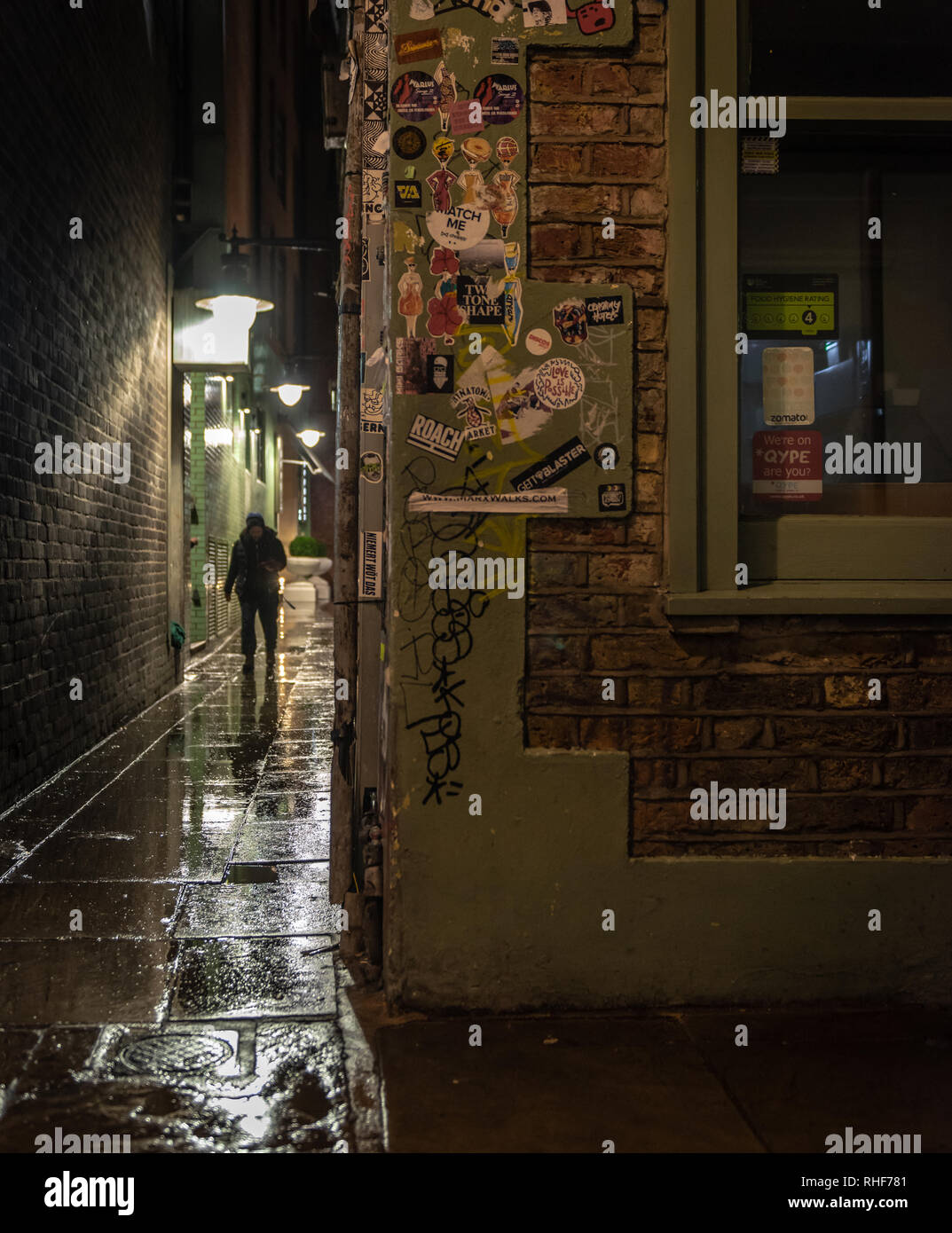 An evening walk in rainy London England Stock Photo - Alamy