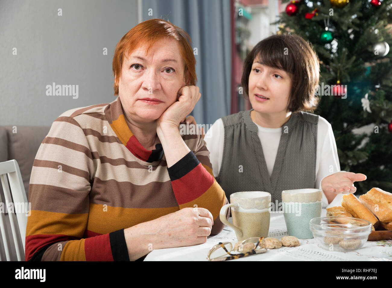 Angry parent dinner hi-res stock photography and images - Alamy