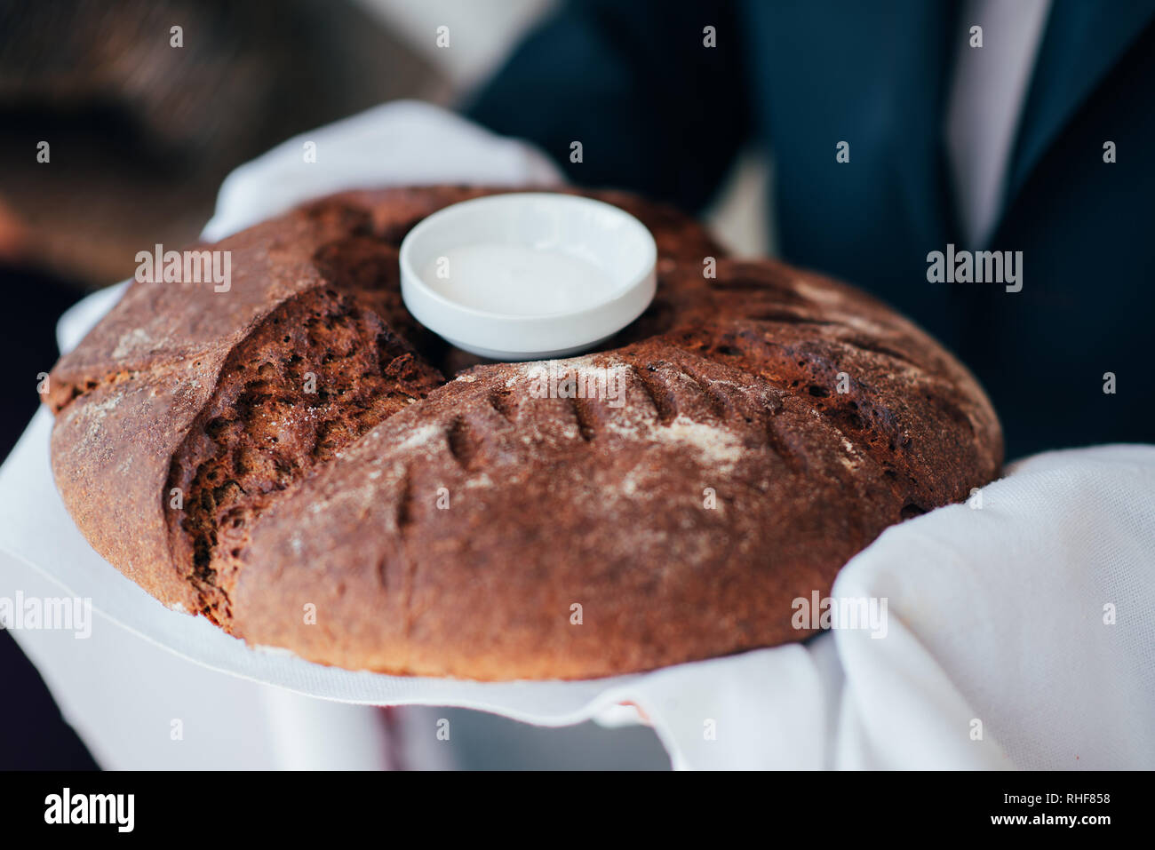 Wedding loaf. Bread and salt for the bride and groom wedding tradition ...