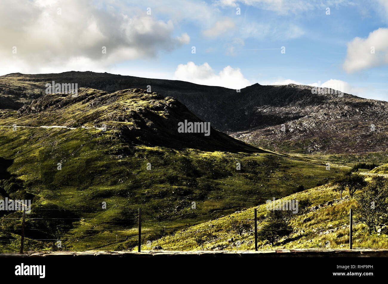 Snowonsnowdon hi-res stock photography and images - Alamy