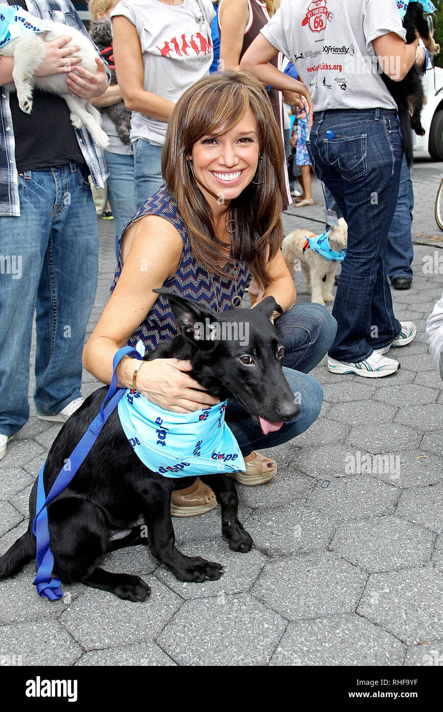 New York, USA. 25 Sep, 2011. Sara Gore at The Sunday, Sep 25, 2011 ...