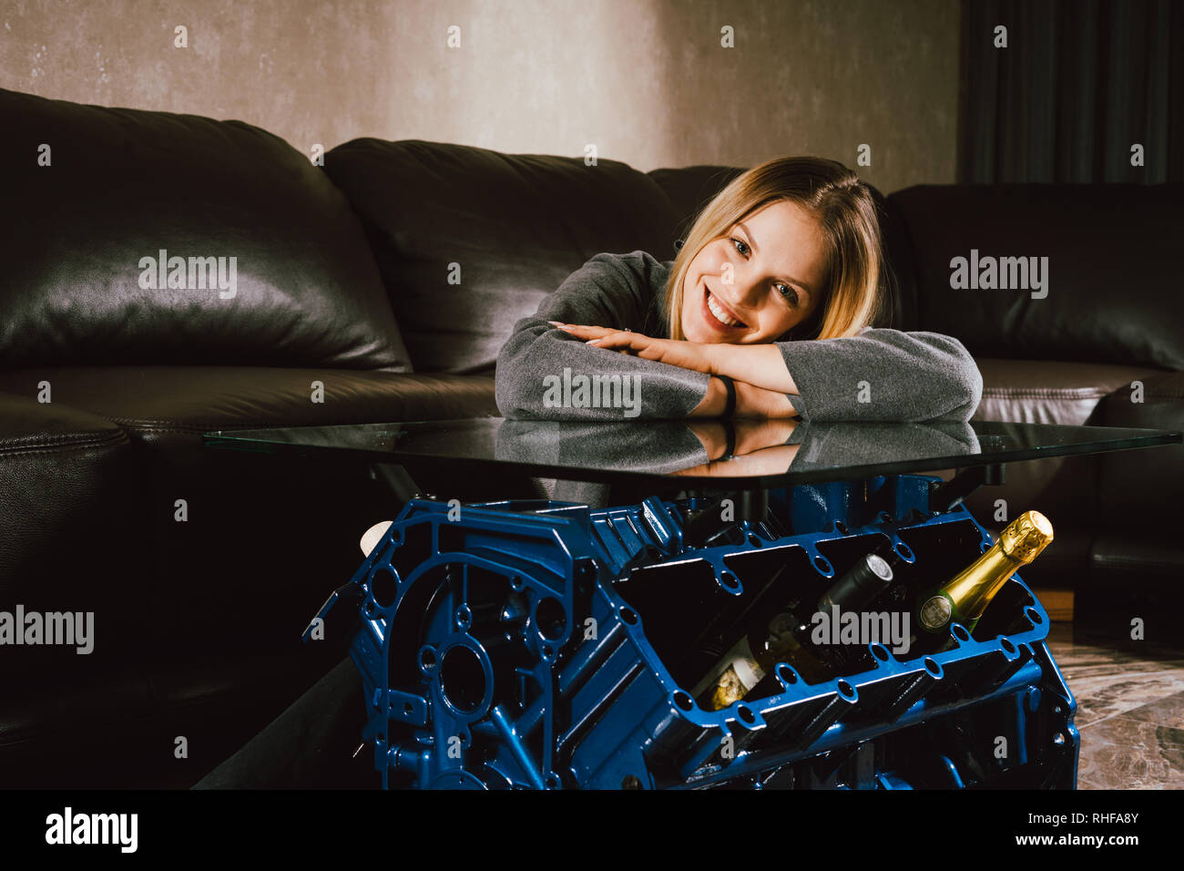 Painted sofa hi-res stock photography and images - Alamy