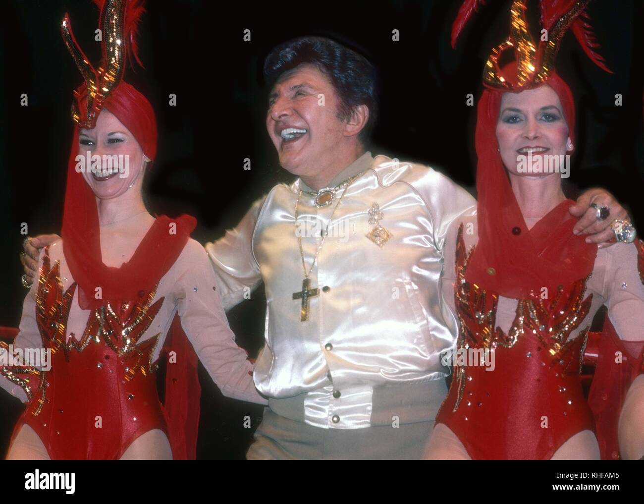 Liberace at Wrestlemania 1 at Madison Square Garden in New York City ...