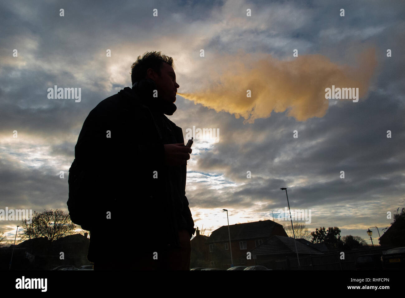 Vaping man silhouette hi-res stock photography and images - Alamy