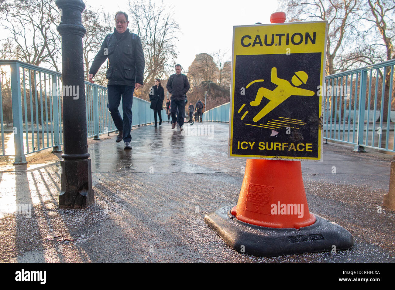 Slippery surface warning sign on hi-res stock photography and images ...