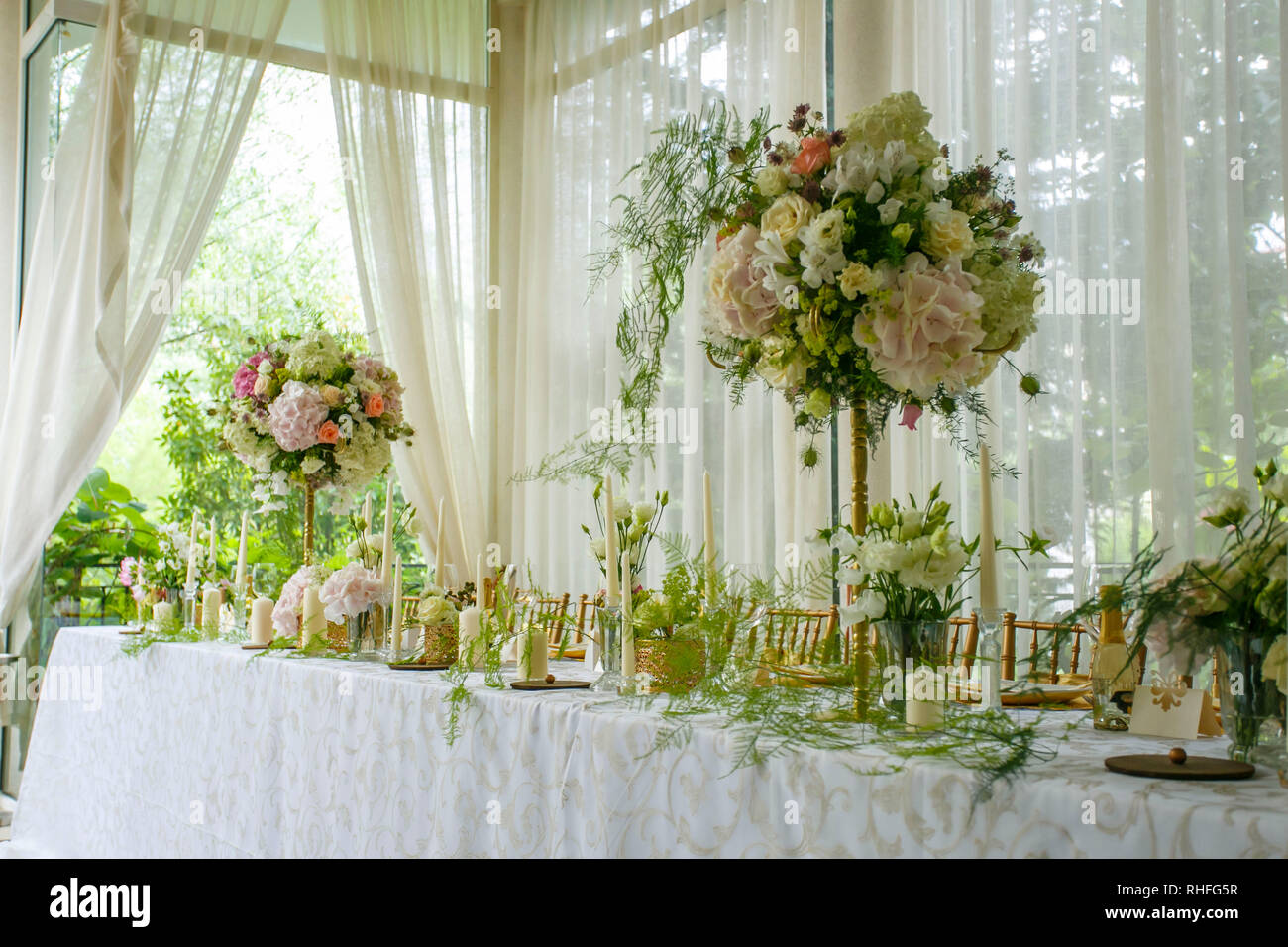 wedding set up Stock Photo - Alamy