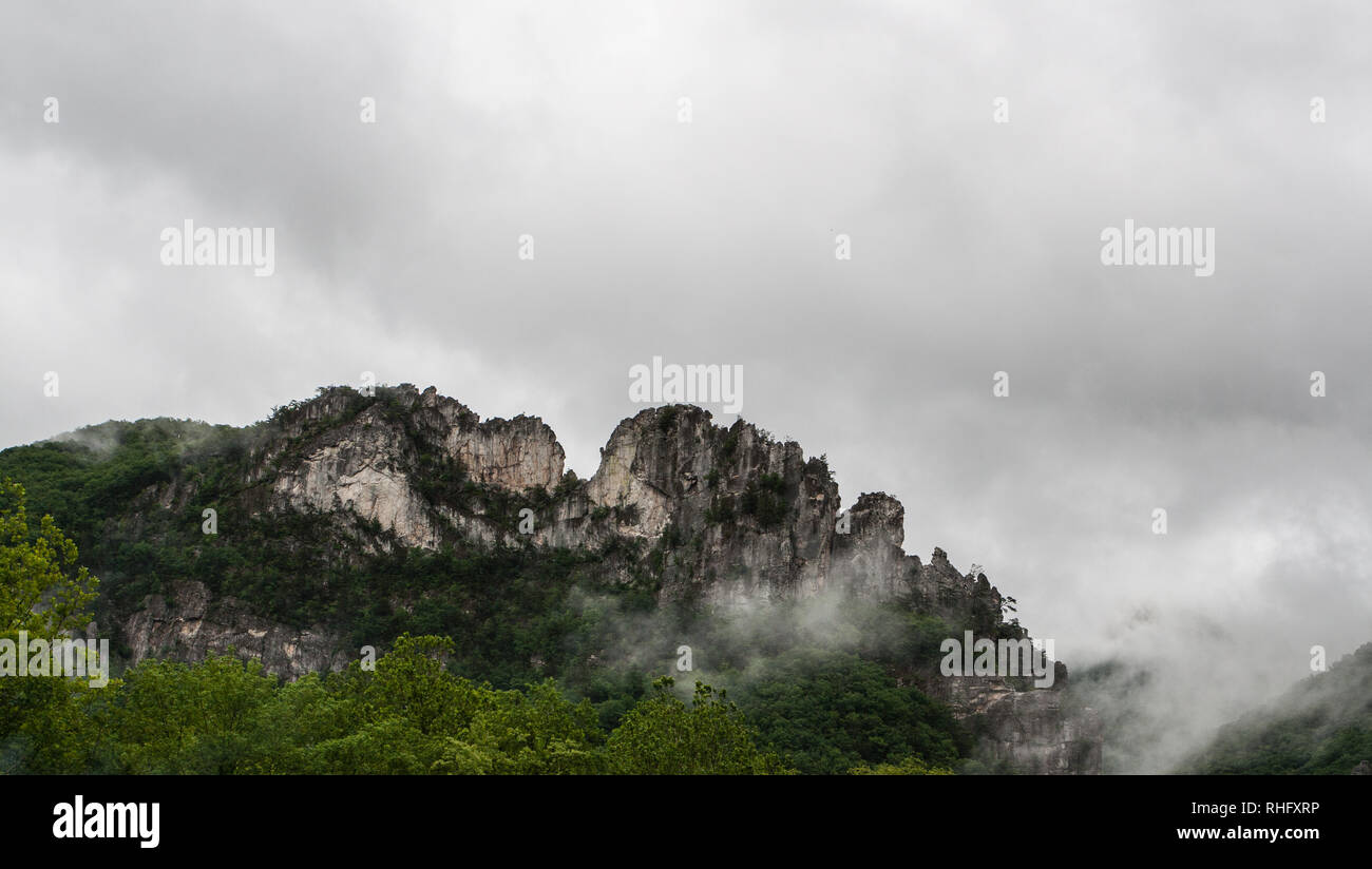 Weather seneca hi-res stock photography and images - Alamy