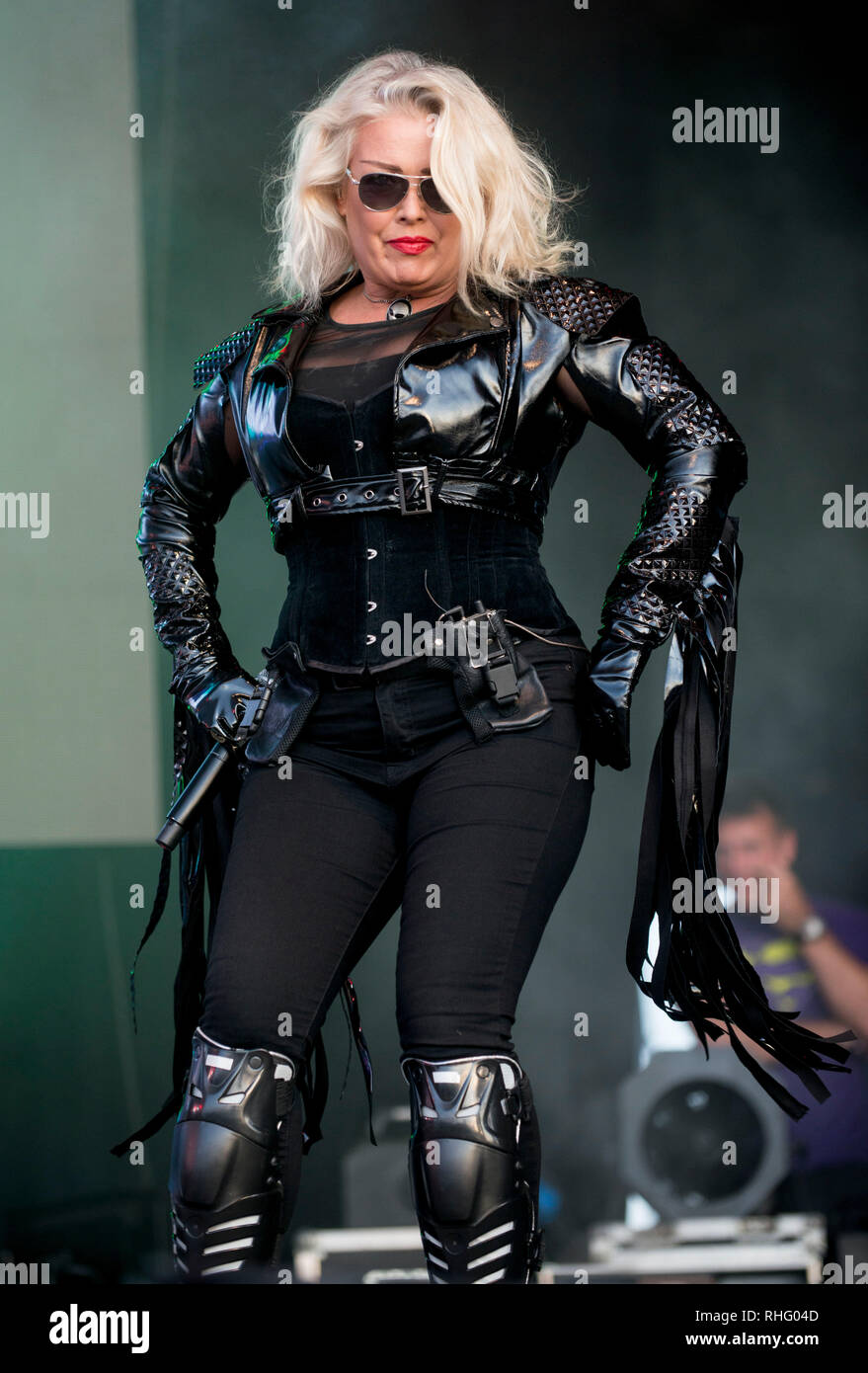 Page 2 - Kim Wilde Where High Resolution Stock Photography and Images ...