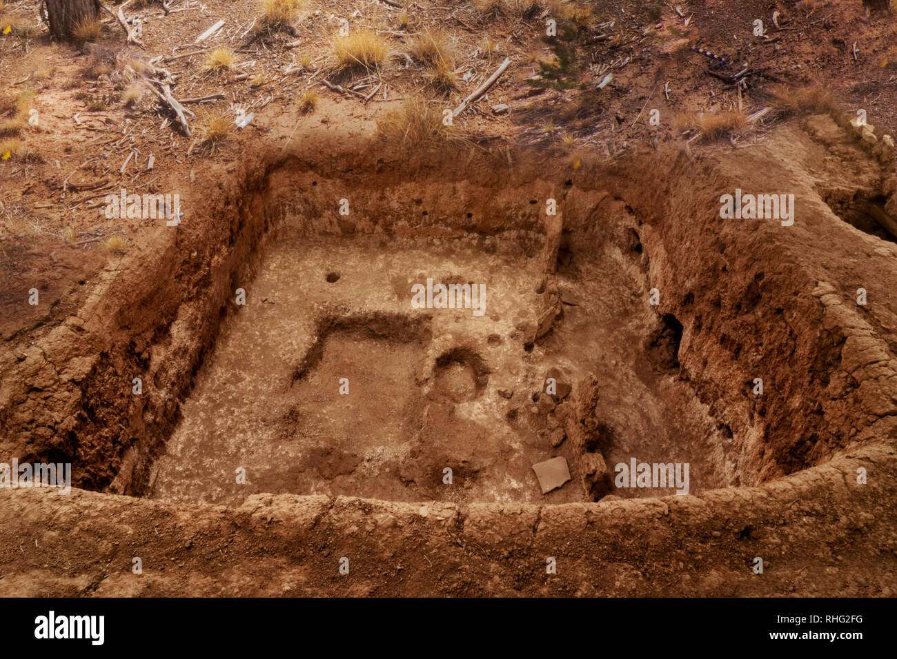Mesa Verde National Park Pueblo kiva pit house Stock Photo - Alamy