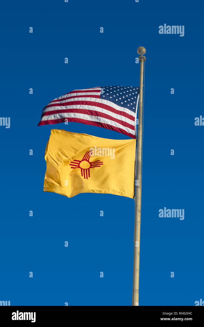 New mexico state flag hi-res stock photography and images - Alamy