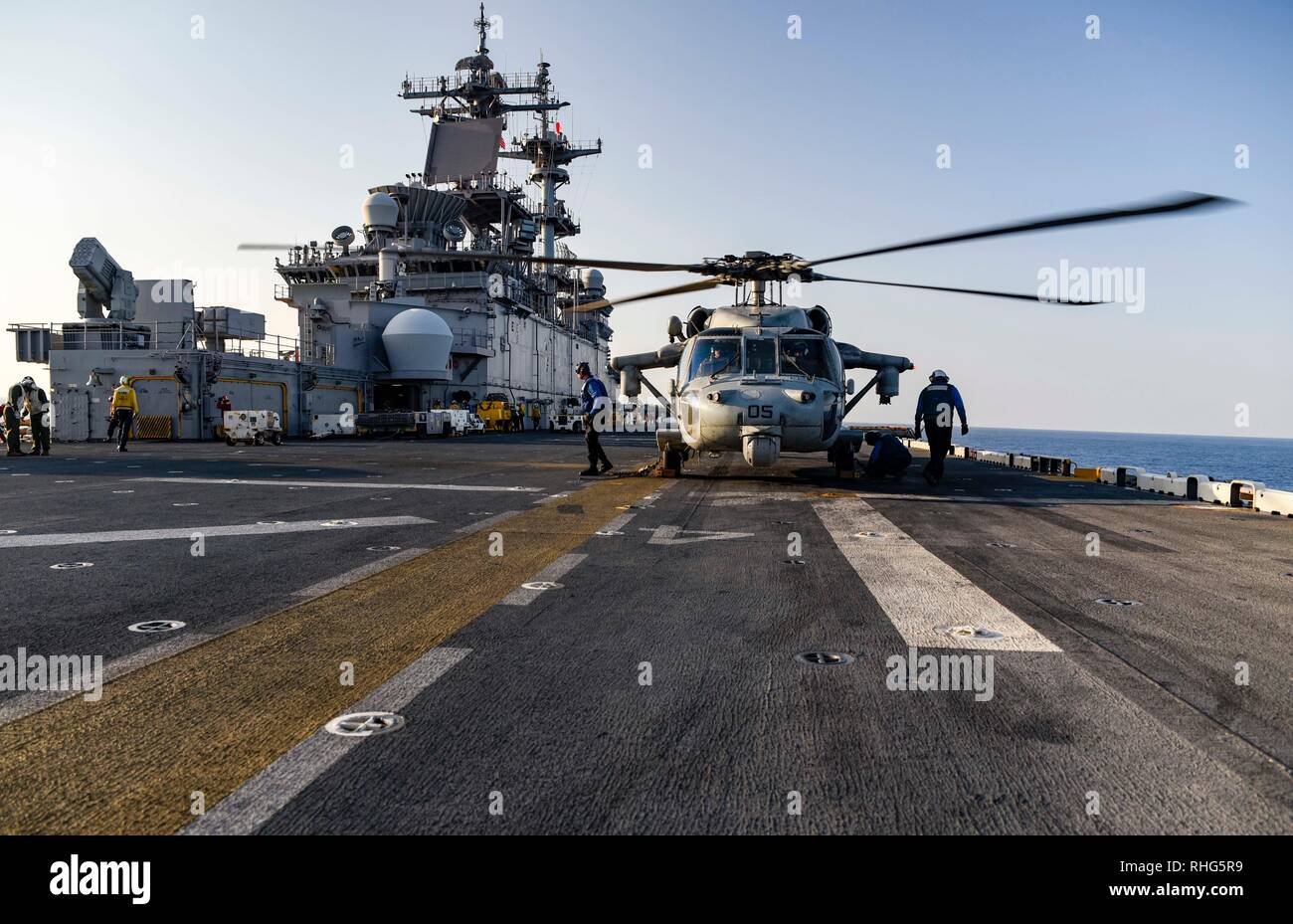 190202-N-OX029-1047 PHILIPPINE SEA (Feb. 2, 2019) - An MH-60S Seahawk ...