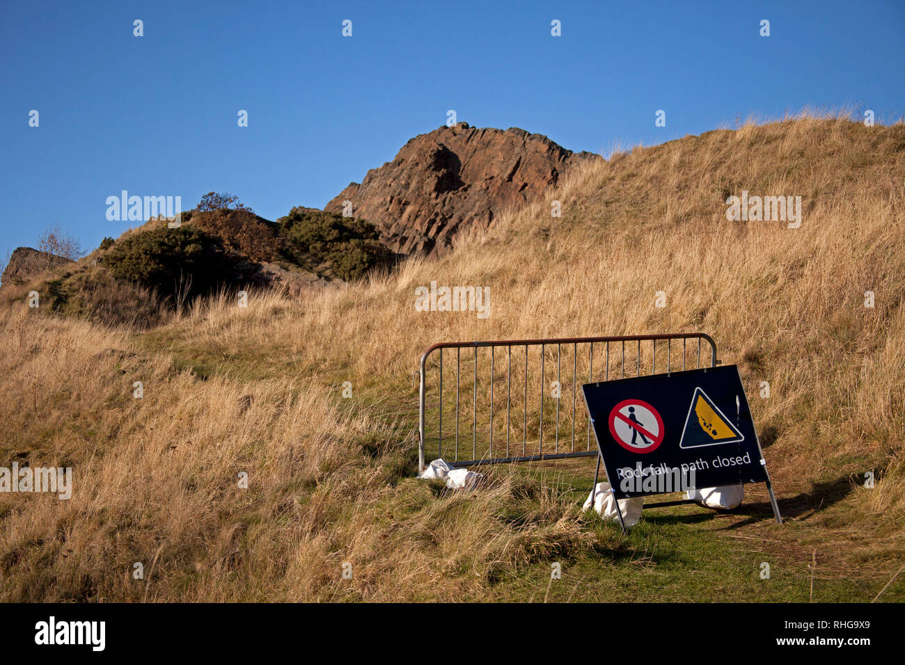signs, warning of rock fall, Radical Road, pathway, Salisbury Crags ...
