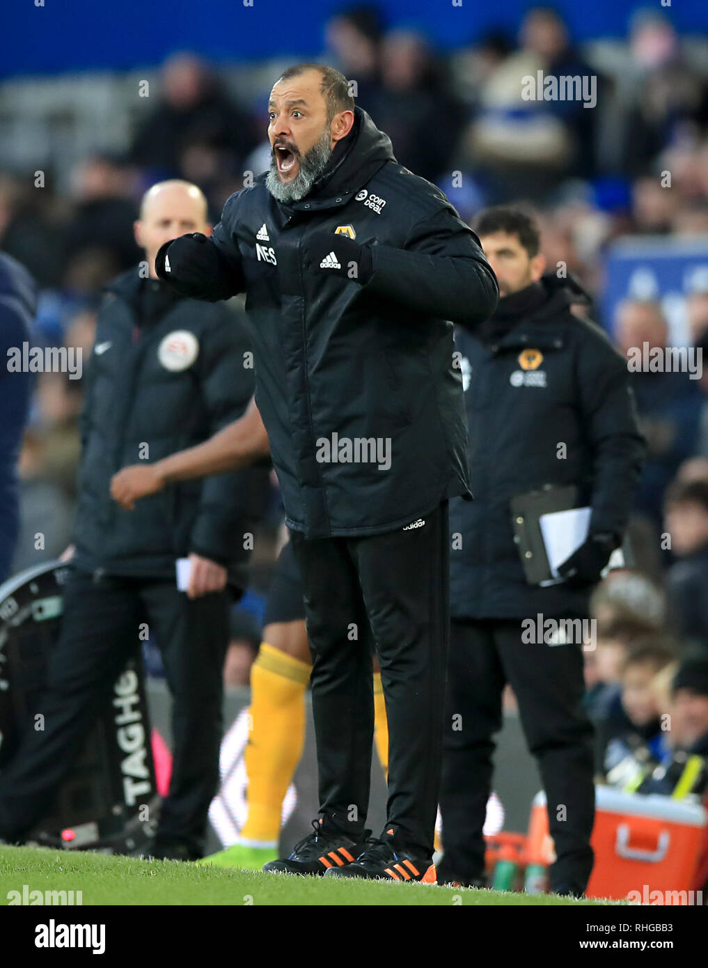Wolverhampton Wanderers manager Nuno Espirito Santo gives instructions ...