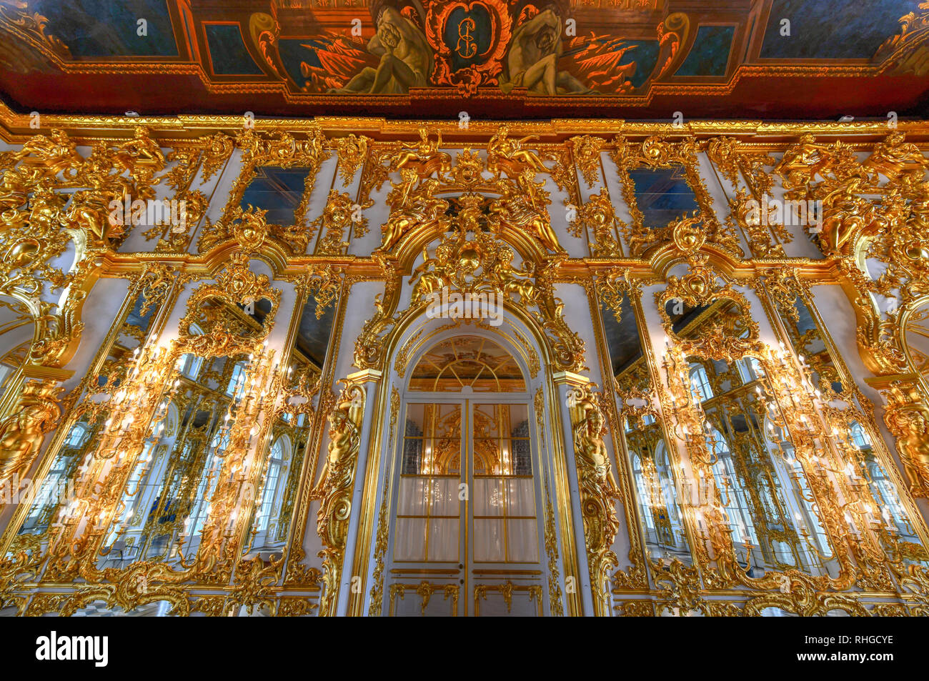 Catherine palace ballroom hi-res stock photography and images - Alamy