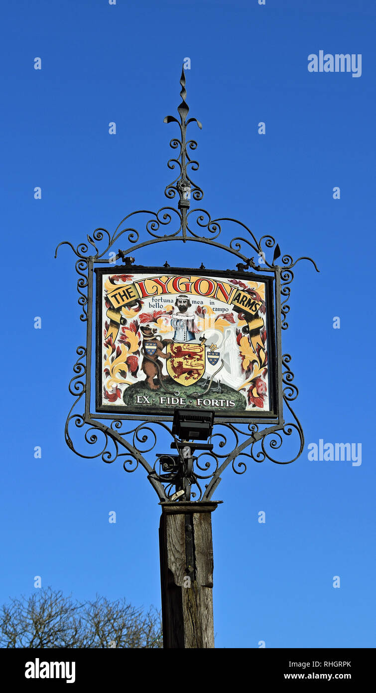 Lygon arms sign hi-res stock photography and images - Alamy