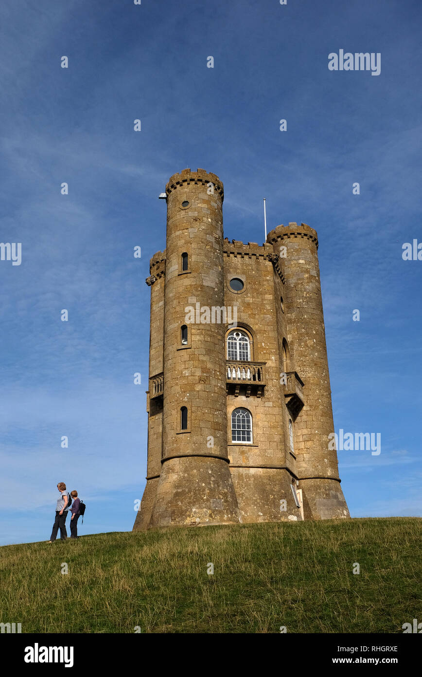 Broadway Tower completed in 1798 for George William the 6th Earl of ...