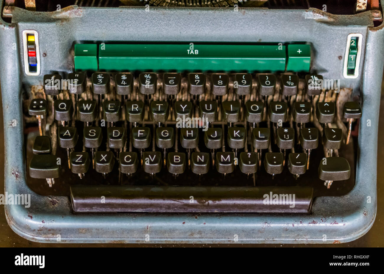 closeup of the keyboard of a old type writer machine, Vintage ...