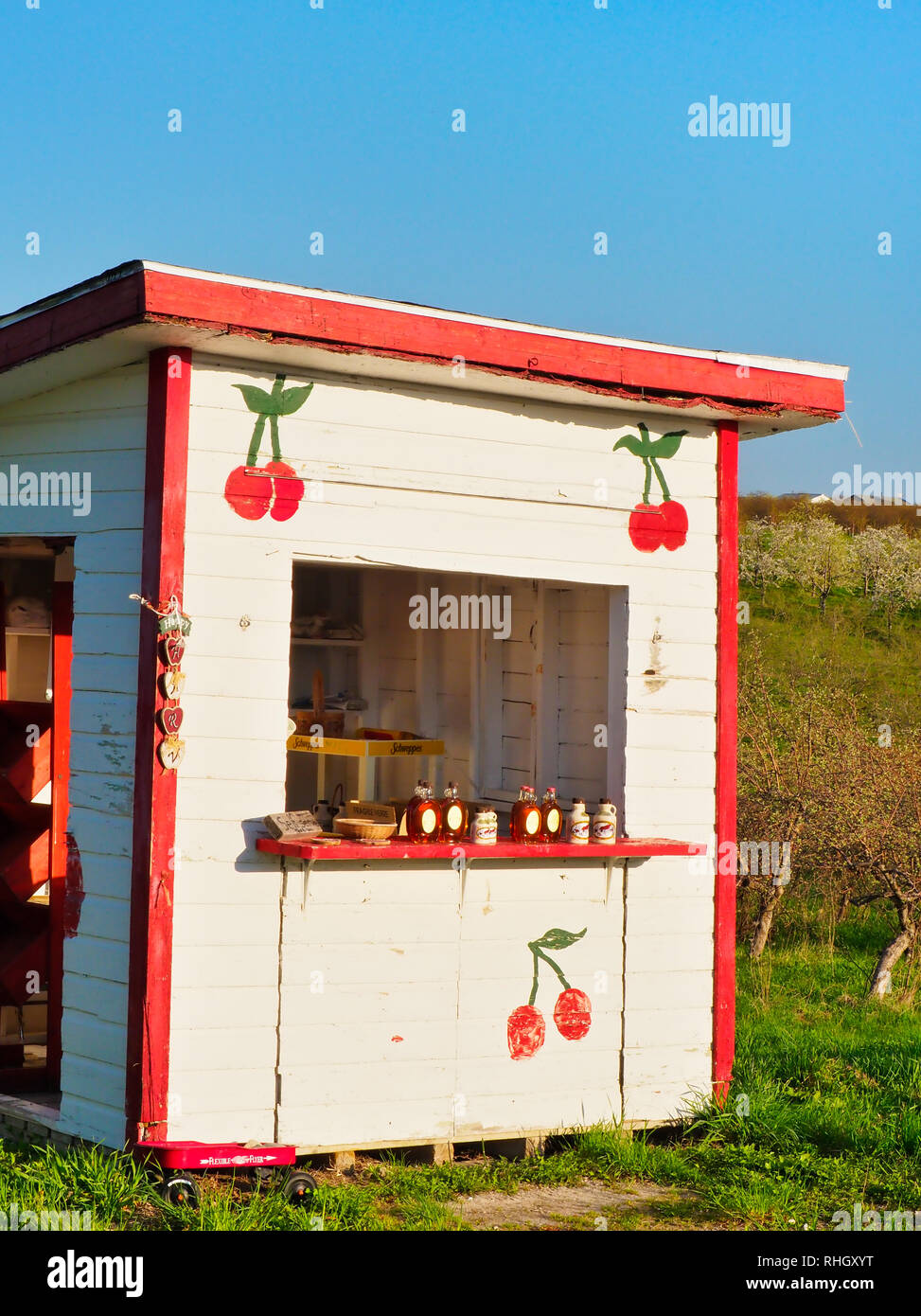 Roadside Cherry & Maple Syrup Stand, Old Mission Peninsula, Old Mission ...