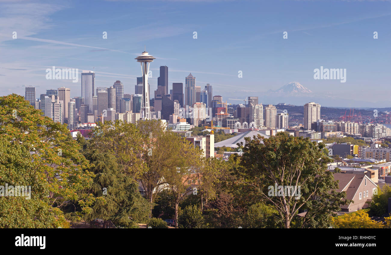 Seattle skyline downtown and surroundings Washington state Stock Photo ...