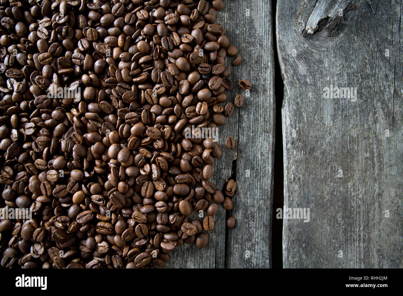 coffee beans background Stock Photo - Alamy