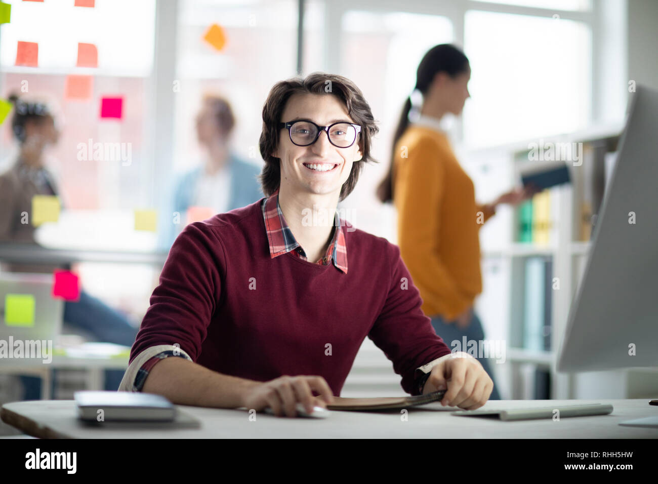 Designer guy hi-res stock photography and images - Alamy