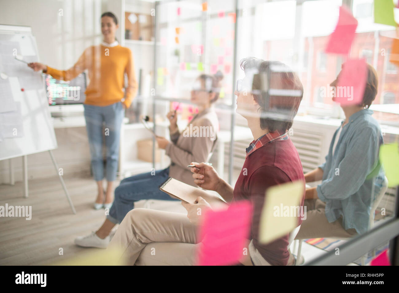 Training seminar hi-res stock photography and images - Alamy