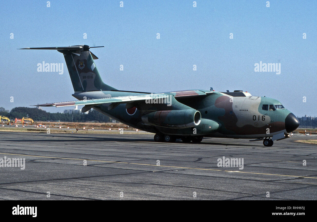 Japan Air Self-Defense Force JASDF - Twinengined short range Military ...