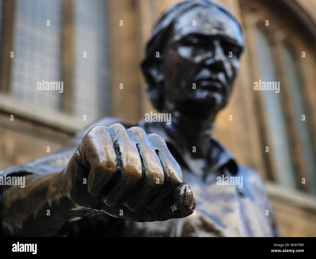 Cordwainer statue hi-res stock photography and images - Alamy