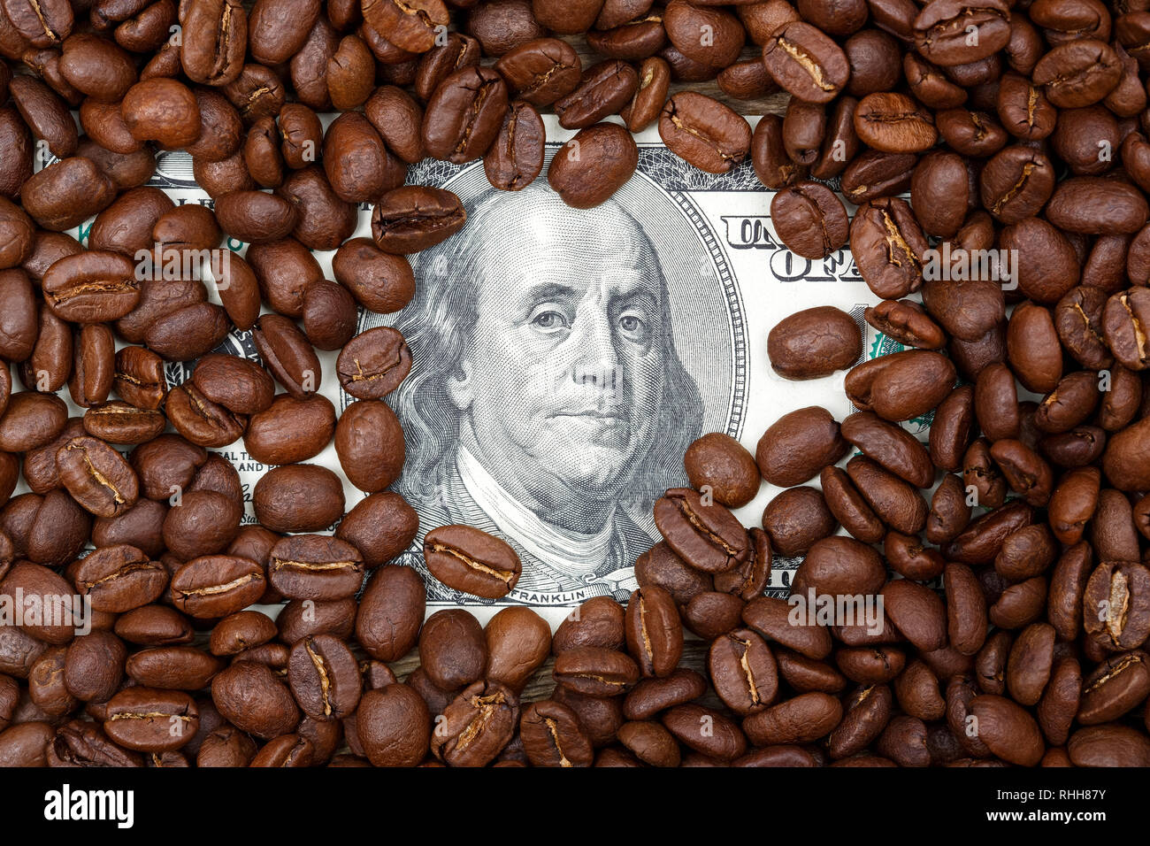 Covered bill hi-res stock photography and images - Alamy