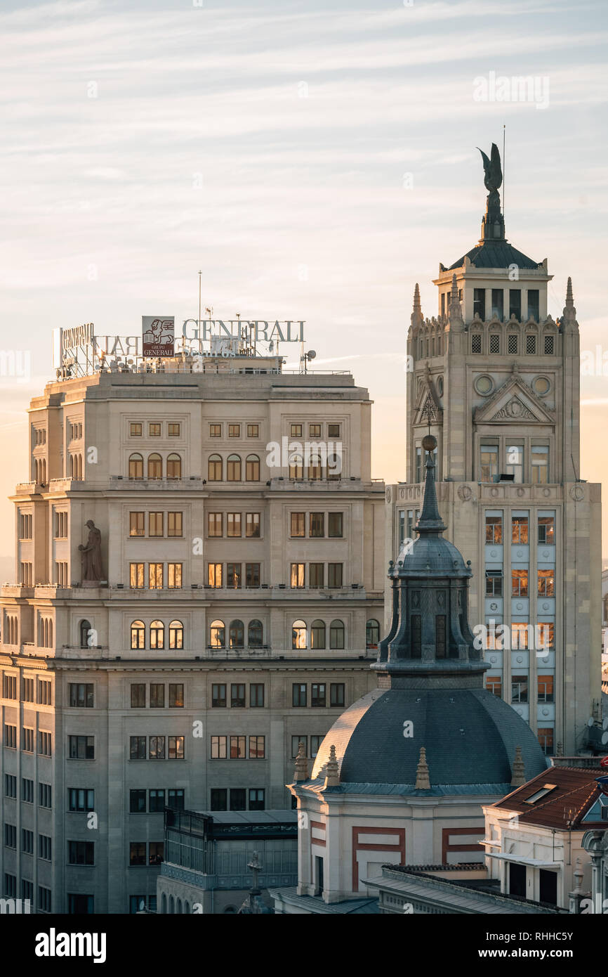 Buildings of madrid hi-res stock photography and images - Alamy