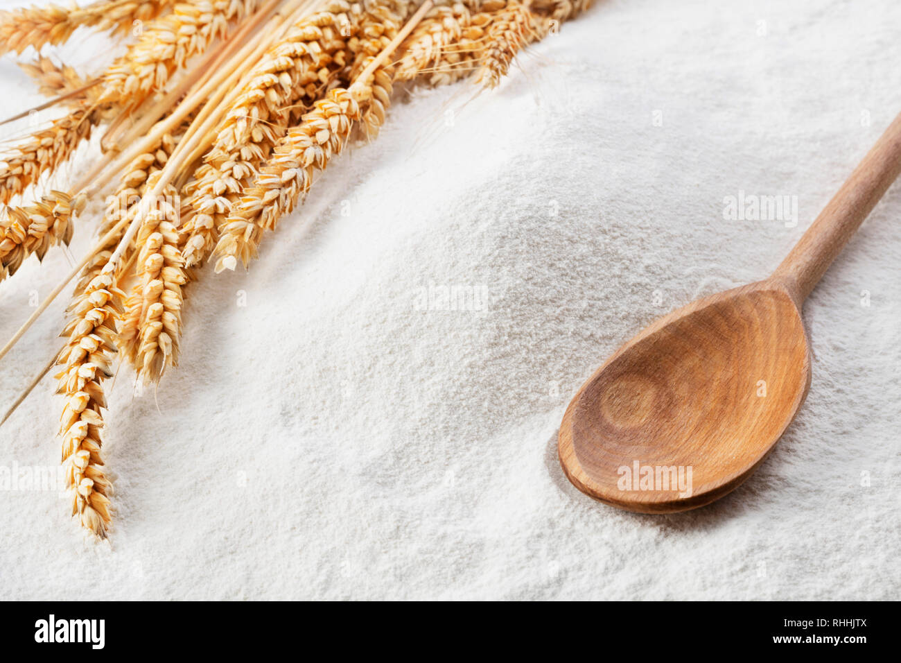 Exporting wheat hi-res stock photography and images - Alamy
