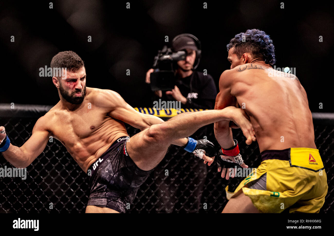Oliveira faces David Teymur in the UFC Fortaleza main card held at Gin ...