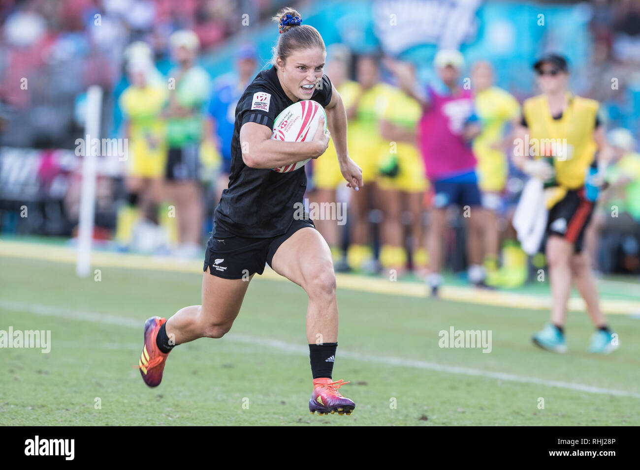 Sydney, Australia. 3rd Feb 2019. Michaela Blyde of NewZealand scores a ...
