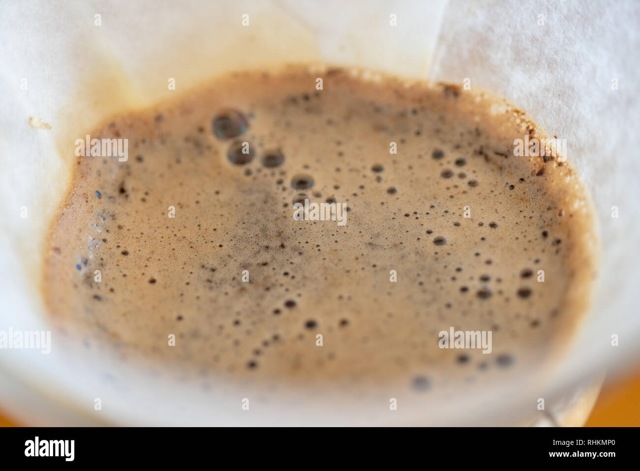 Chemex brewing hi-res stock photography and images - Alamy