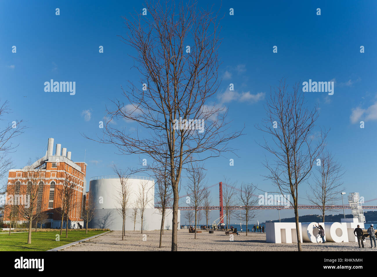 Cultural project for the city of Lisbon focused on Art, Architecture ...