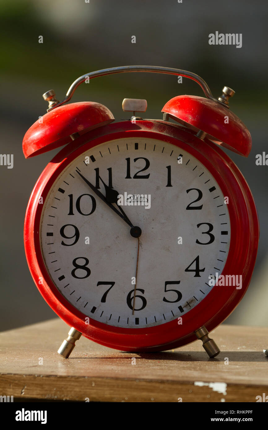 Old clock red second hand hi-res stock photography and images - Alamy