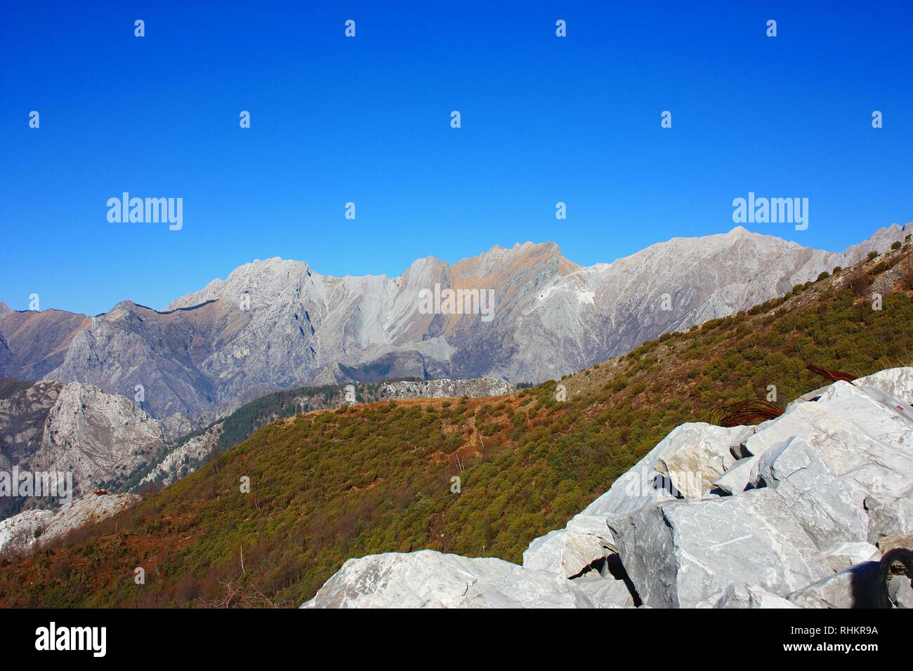 magical peaks of the mountain ranges of the Apuan Alps in Tuscany to ...