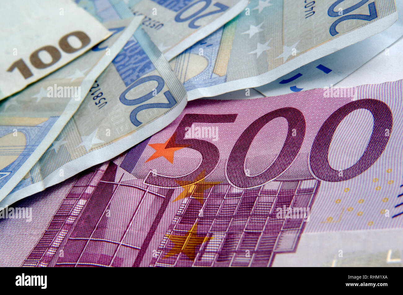 Euros banknotes 500 hi-res stock photography and images - Alamy