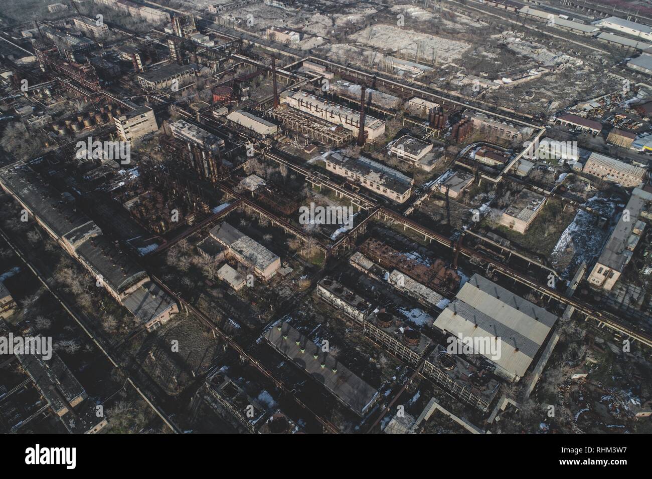 Empty facility hi-res stock photography and images - Alamy