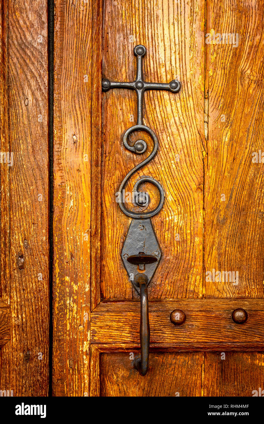 Cross on door hi-res stock photography and images - Alamy