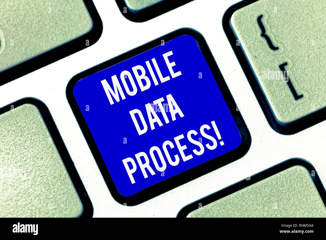 Writing note showing Mobile Data Process. Business photo showcasing ...