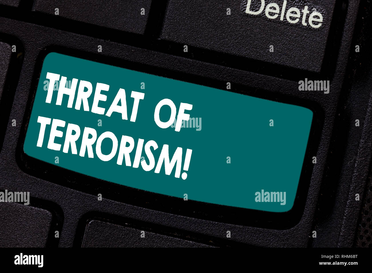 Keyboard pistol hi-res stock photography and images - Alamy