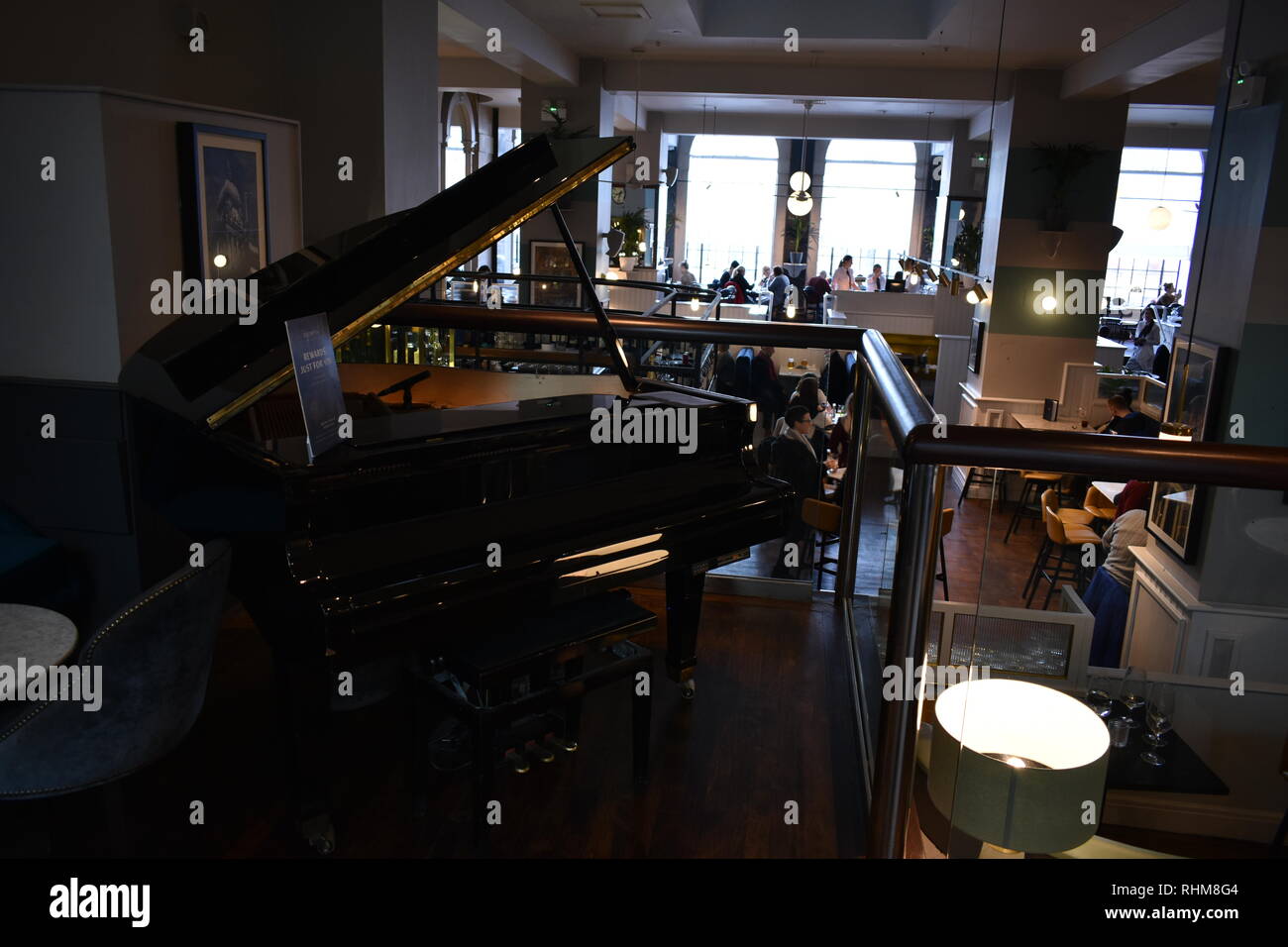 Trendy bar hi-res stock photography and images - Alamy