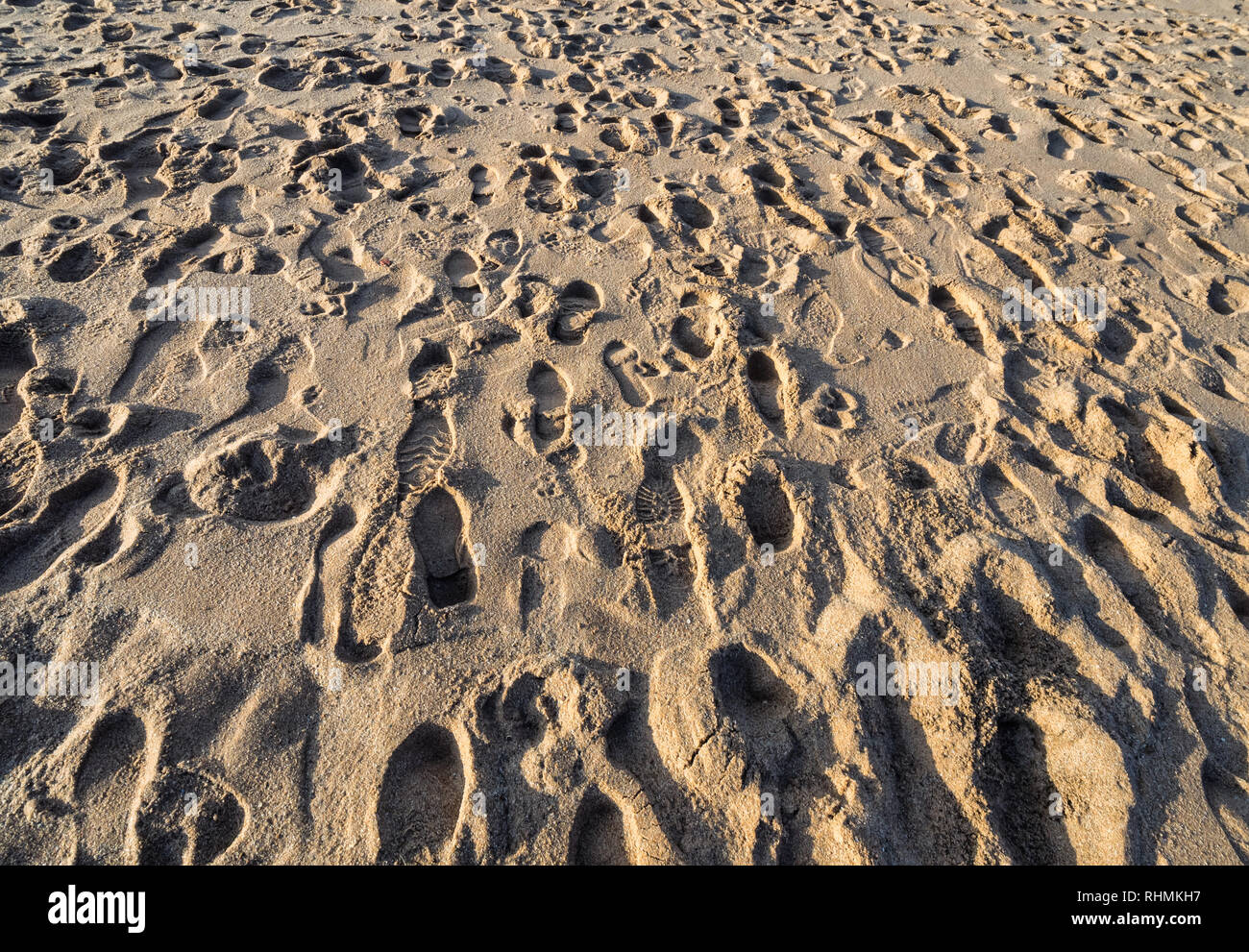 Water footsteps hi-res stock photography and images - Alamy