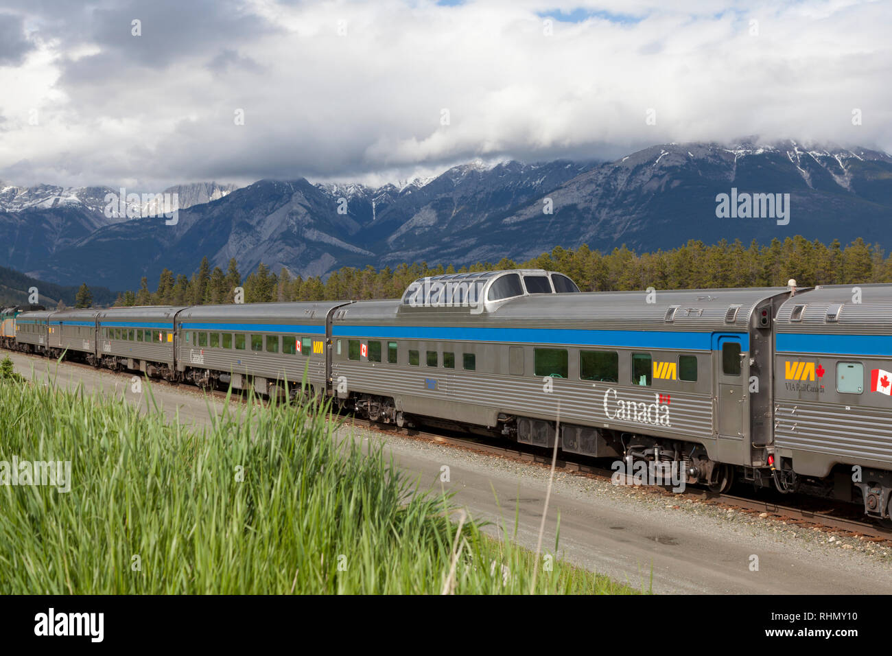 Via Rail Train High Resolution Stock Photography and Images - Alamy