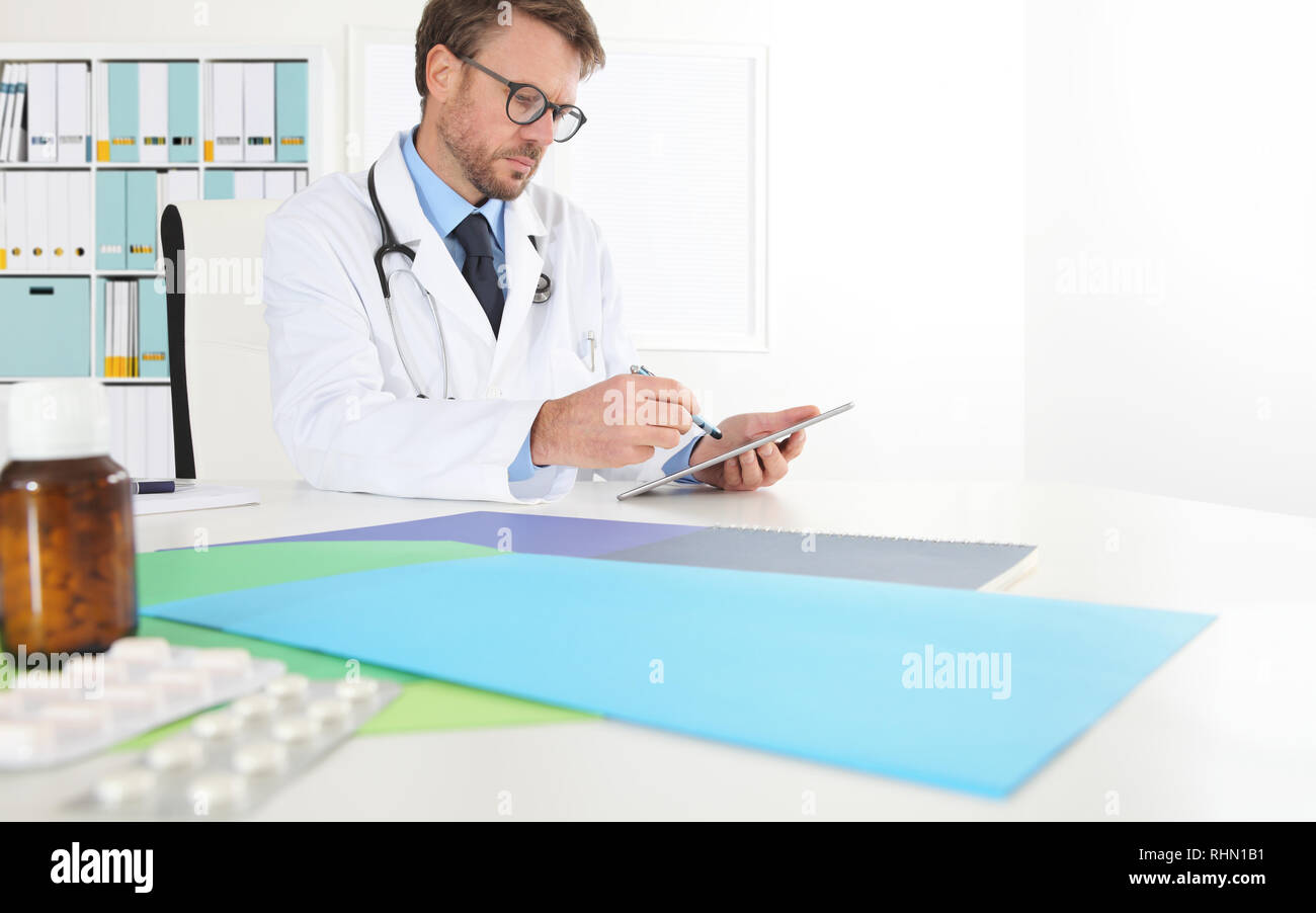 Temolate hi-res stock photography and images - Alamy