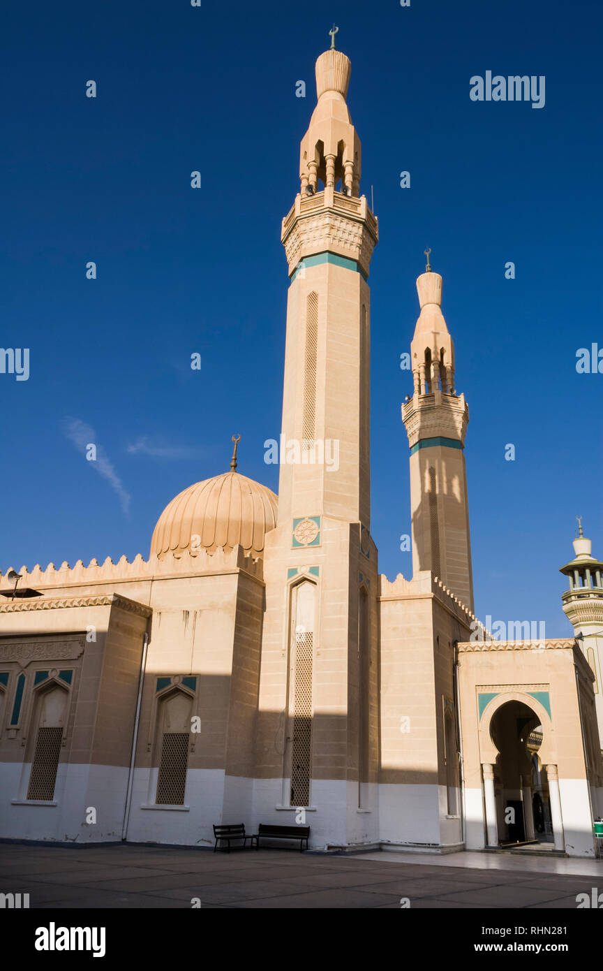 Libya islamic architecture hi-res stock photography and images - Alamy