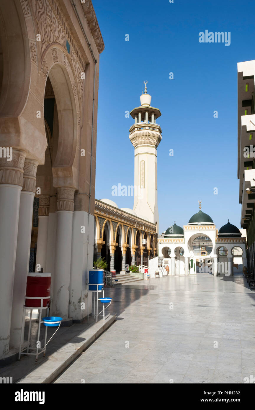 Libya islamic architecture hi-res stock photography and images - Alamy