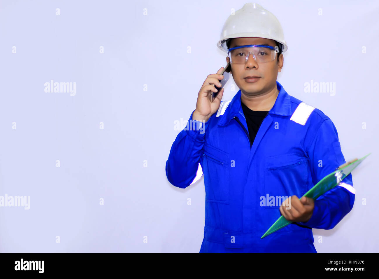 Professional smart asian engineer hi-res stock photography and images - Alamy